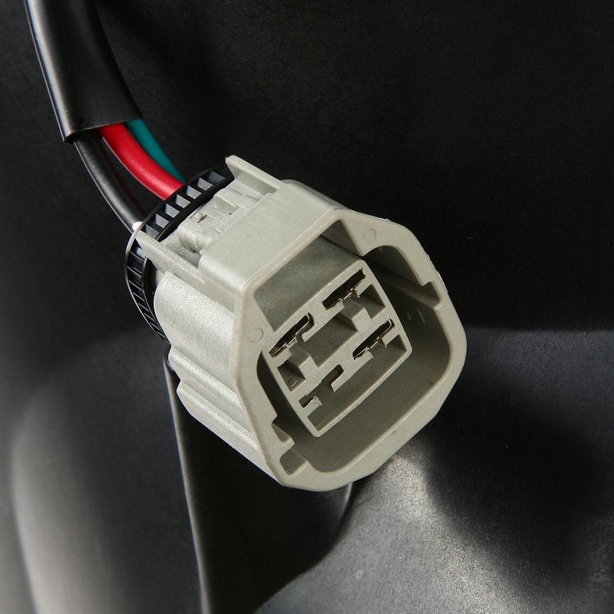03-05 Ford Crown Victoria Lincoln Town Car Radiator Cooling Fan Assemb ...
