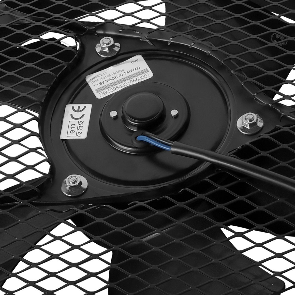 89-98 Suzuki Sidekick 1.6L A/C Condenser Cooling Fan Assembly - SZ3113 ...